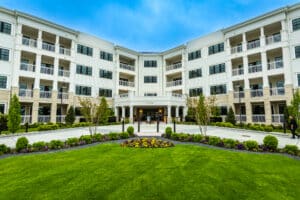 Carlow Wind Watch - Long Island Apartments | Southern Land Company